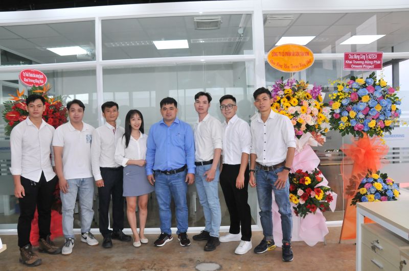 ABOUT US - sqtech.vn